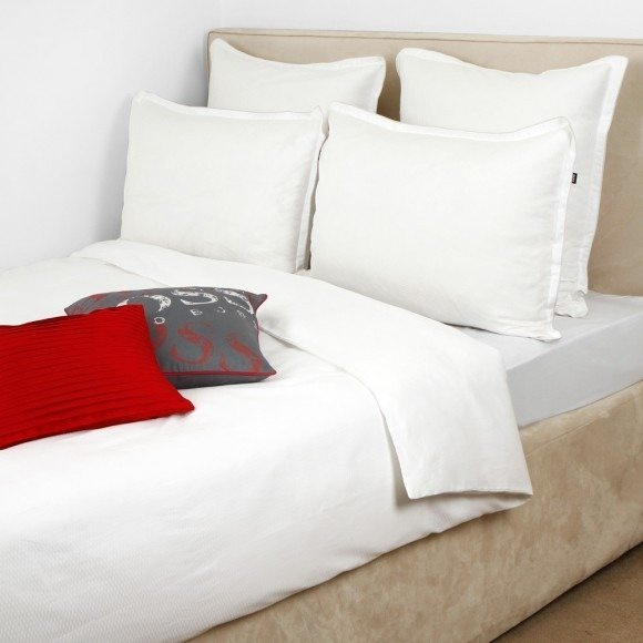 Hugo Boss sheet, from the Loft (Milk) collection ~ Products \ Bed ...